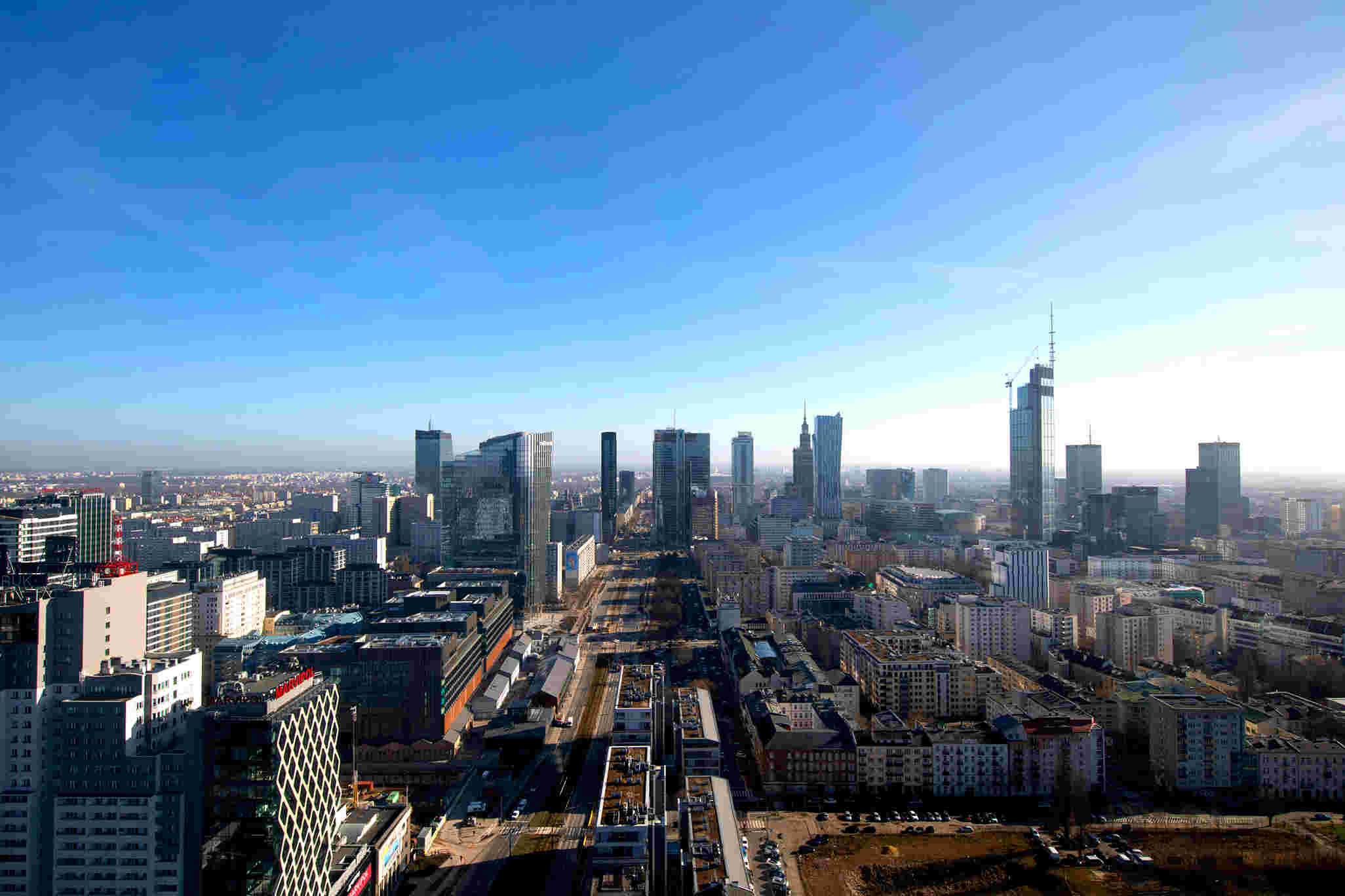 Commercial Real Estate Services | CBRE Poland